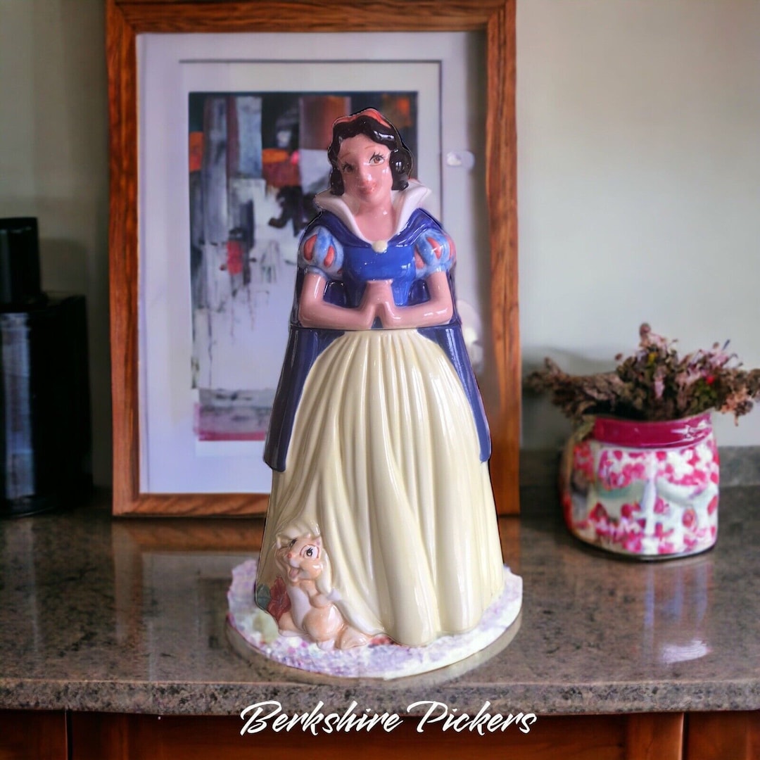 Disney Snow White & Chipmunk Cookie Jar - Etsy