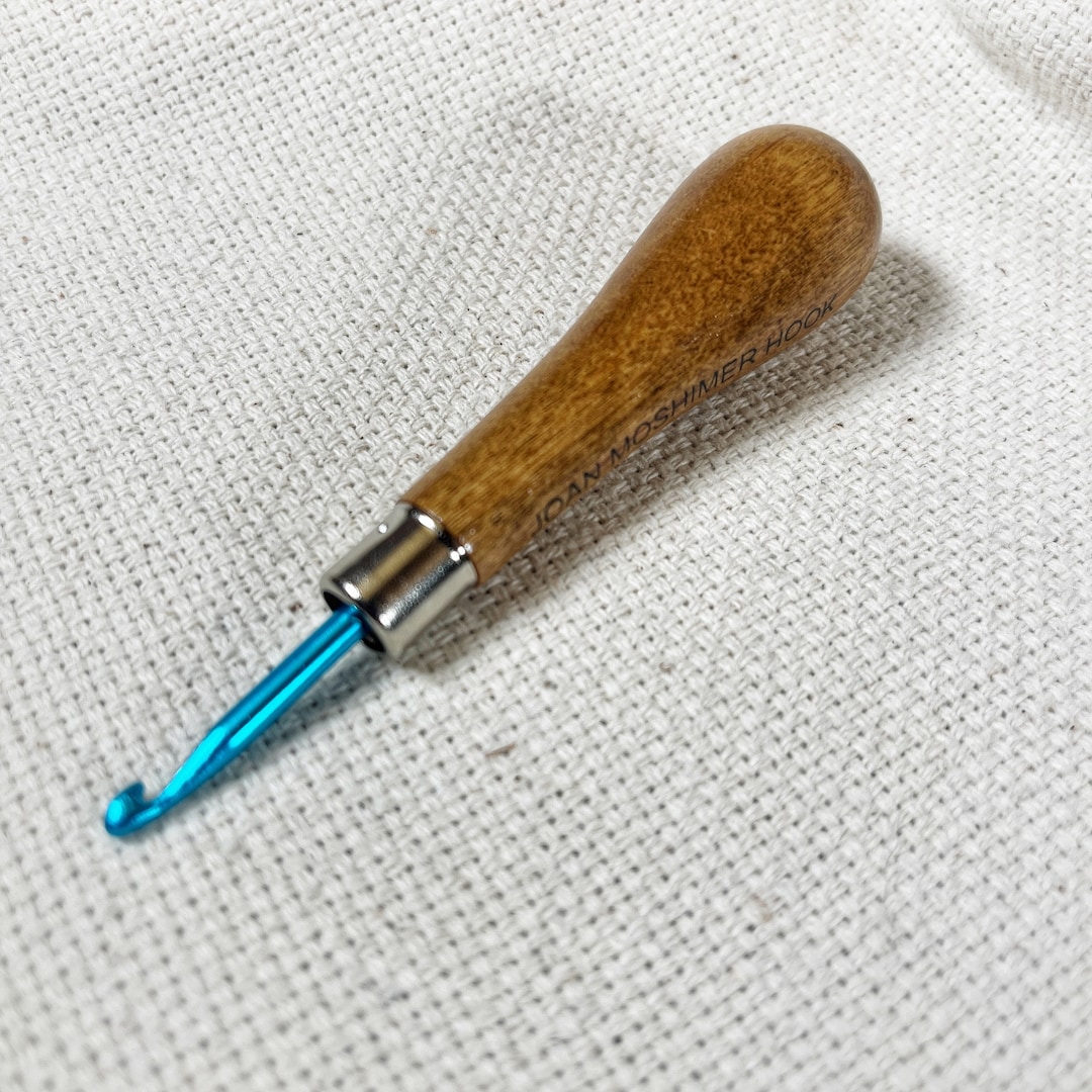 Rug Hooking Hook | Primitive Size | Joan Moshimer Hook - Etsy