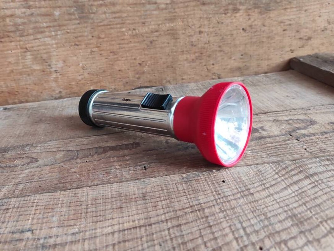 Vintage Red Varta 617 Small Torch Light - Etsy