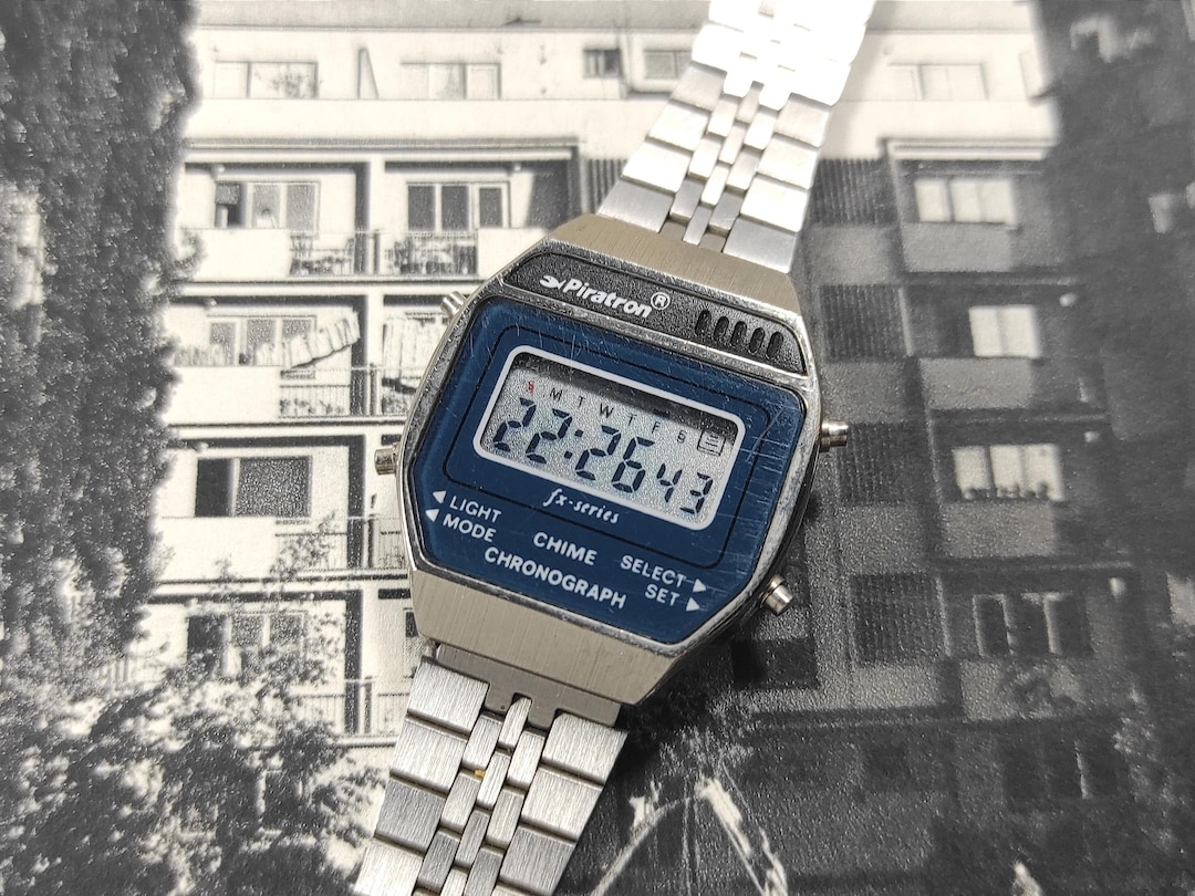 Vintage Piratron Chronograph LCD Quartz Watch Model P-6240 Made in Hong ...