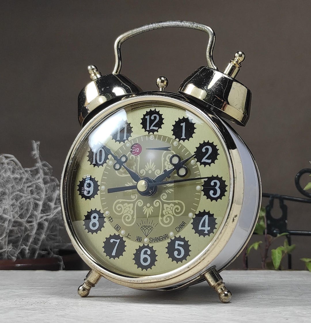 Vintage Shanghai China Diamond Alarm Clock - Beautiful White/gold ...