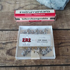 Vintage Instrumentaria Zagreb Glass Syringe With Needles - Etsy
