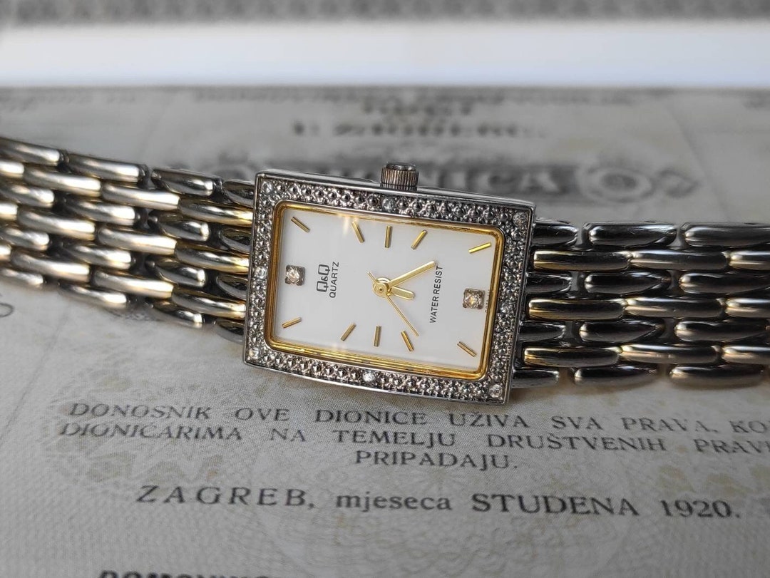 Vintage Q&Q Quartz Ladies Watch - Etsy