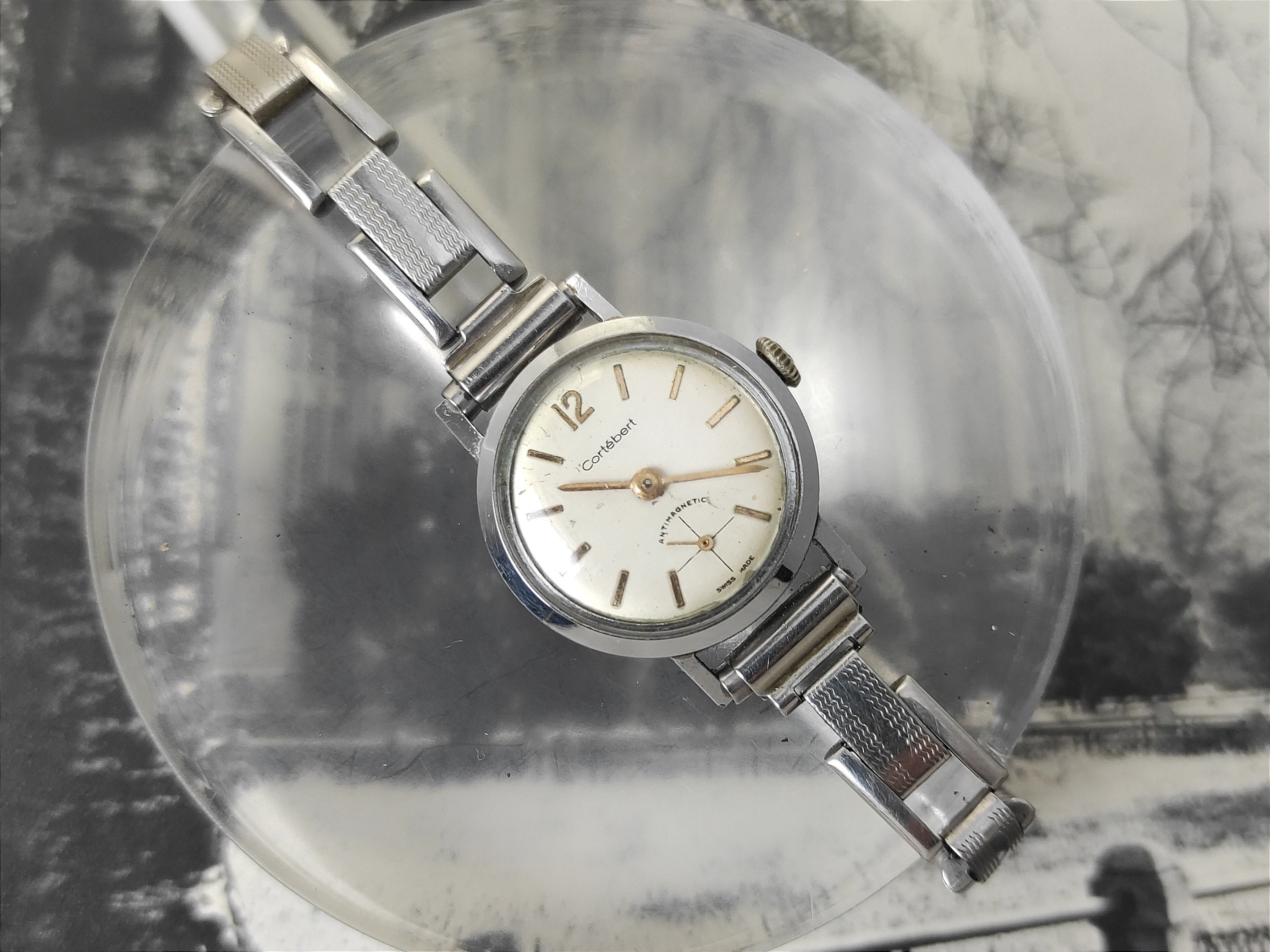 Vintage Cortébert Swiss Made Ladies Watch Antimagnetic 17 - Etsy