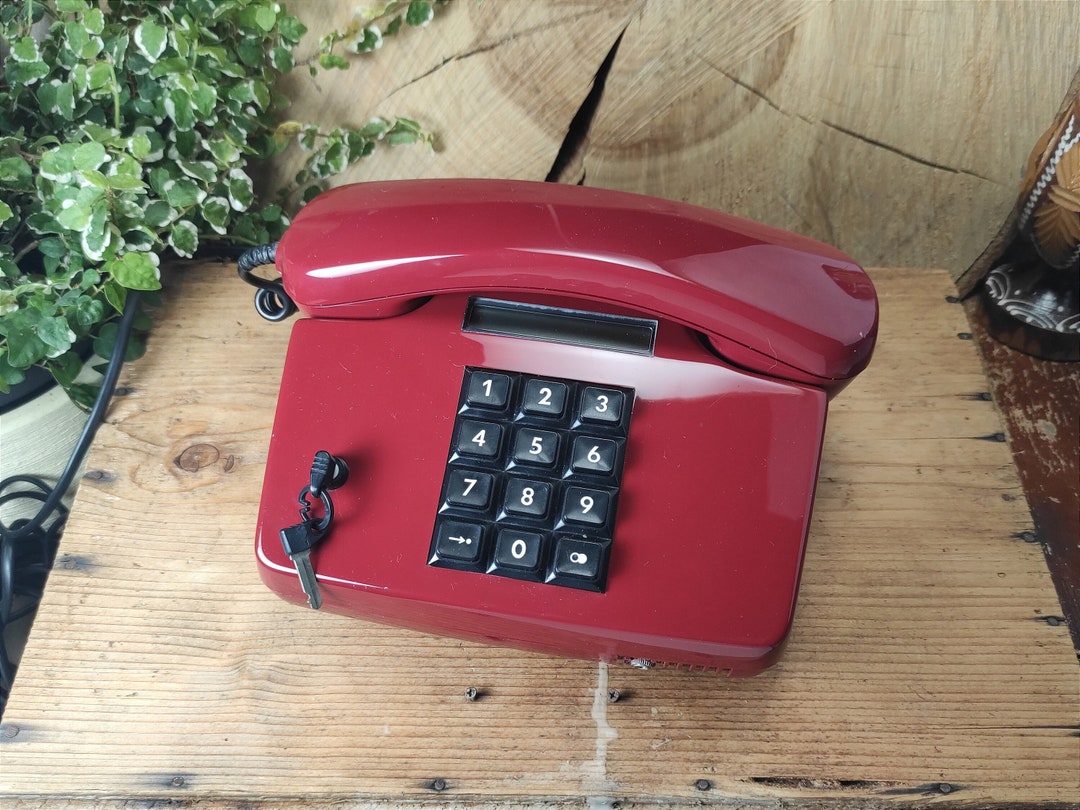 Vintage Fetap 881 Push Button Keypad Phone With Display and Key Made in ...