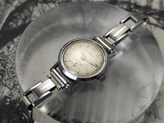 Vintage Cortébert Swiss made ladies watch - Antimagne… - Gem