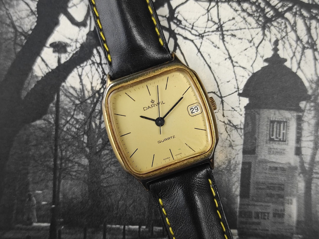Vintage Darwil Quartz Swiss Made Men's Watch - Etsy