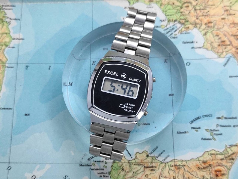 Vintage Excel Quartz Digital Watch - Etsy