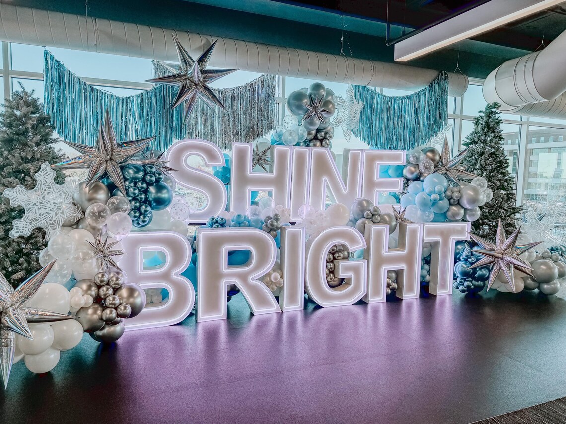 CUSTOM Tinsel Ceiling Aerials, Ceiling Installations, Ceiling Fringes ...