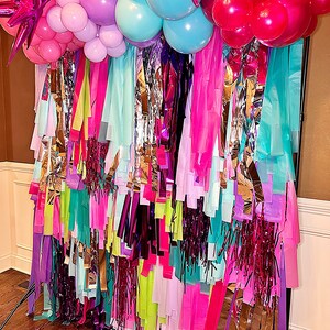 Bright & Fun Backdrop, Streamer Backdrop, Streamer Wall, Streamers ...