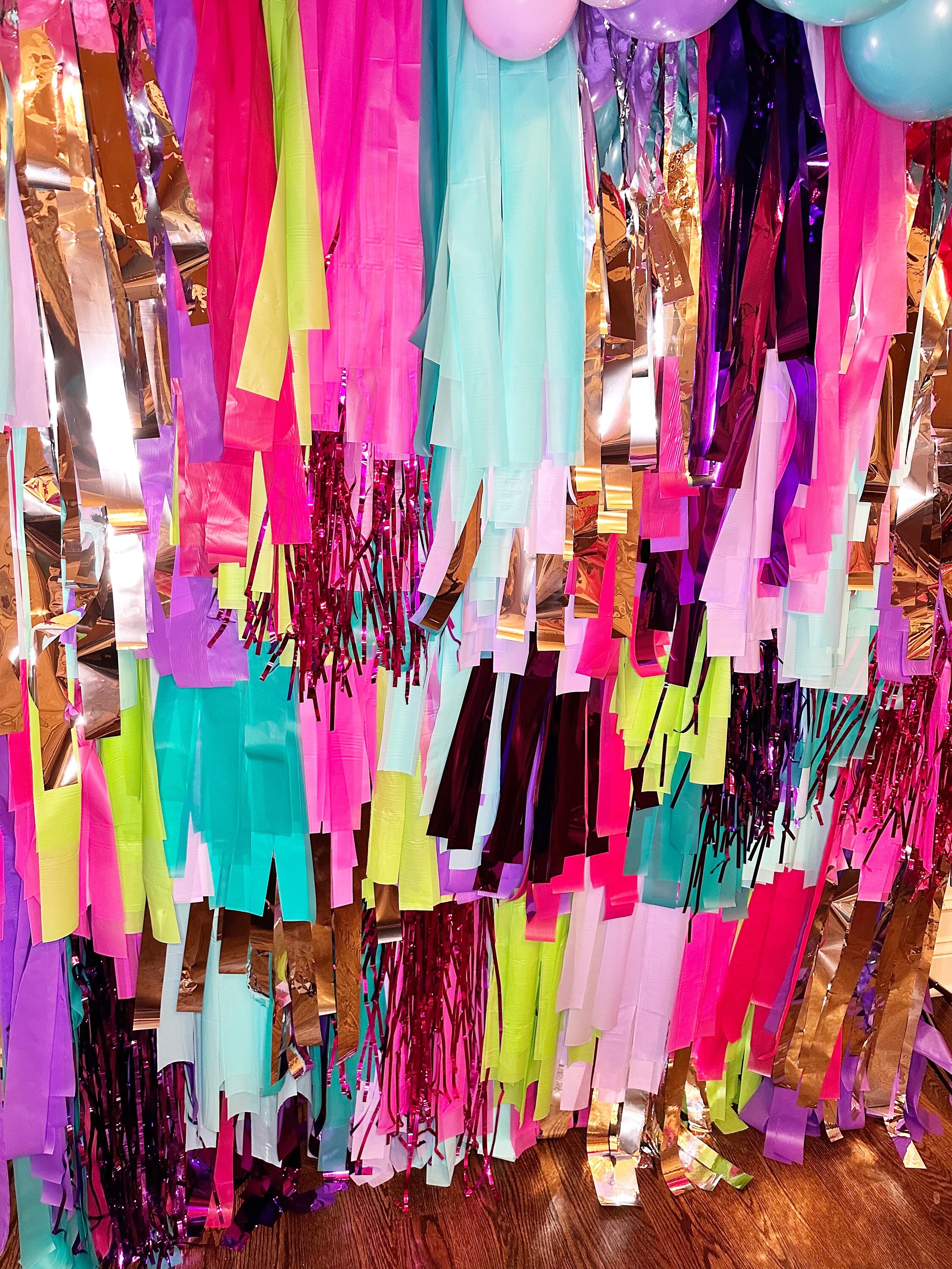 Bright & Fun Backdrop, Streamer Backdrop, Streamer Wall, Streamers ...