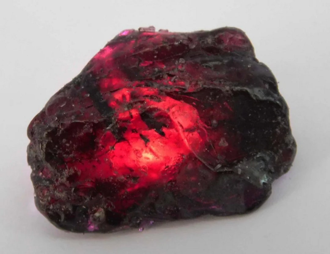55-60 Ct Natural Red Garnet Rough Stone Untreated Large Raw - Etsy