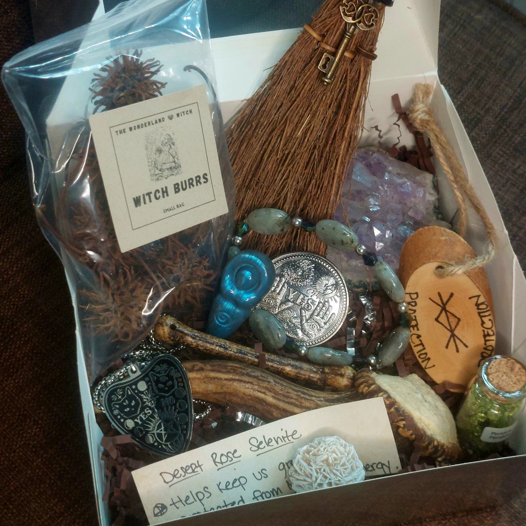 Mystery Witch Mix Crystals, Witchy Jewelry, and Craft Tools assorted ...