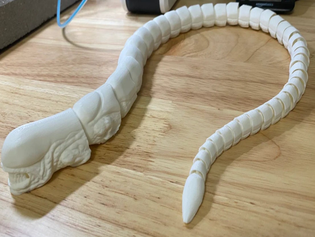 Articulated Chest Burster Model - Iconic 'alien' Burster for Sci-fi ...