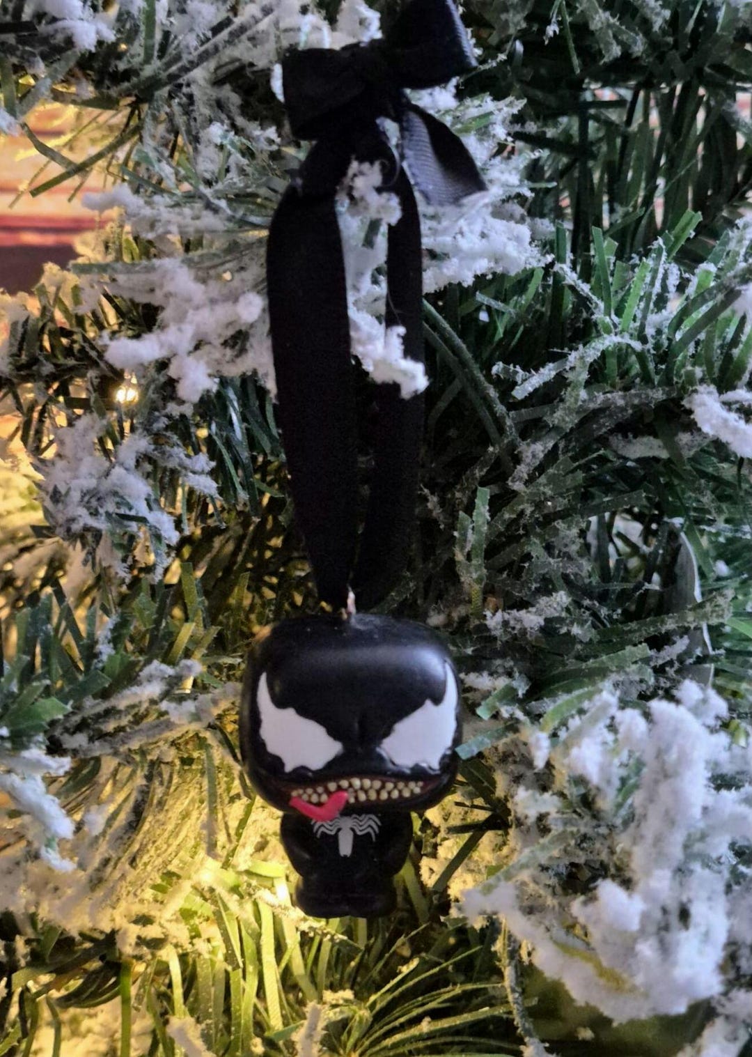 Marvel Spiderman Venom Christmas Tree Decoration, Ornament Bauble ...