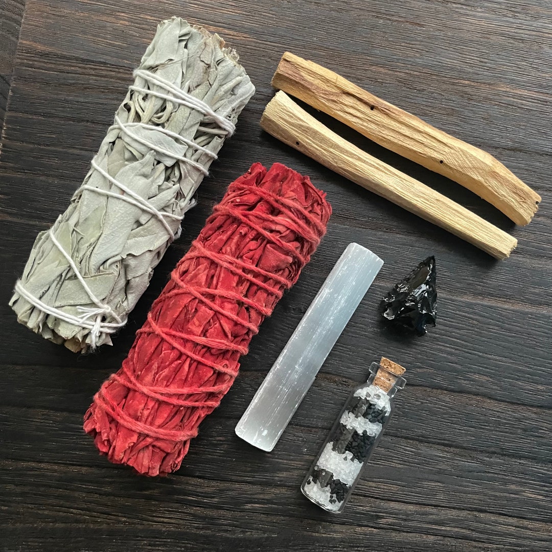Smudge Kit for Cleansing & Protection Dragons Blood, Sage, Palo Santo ...