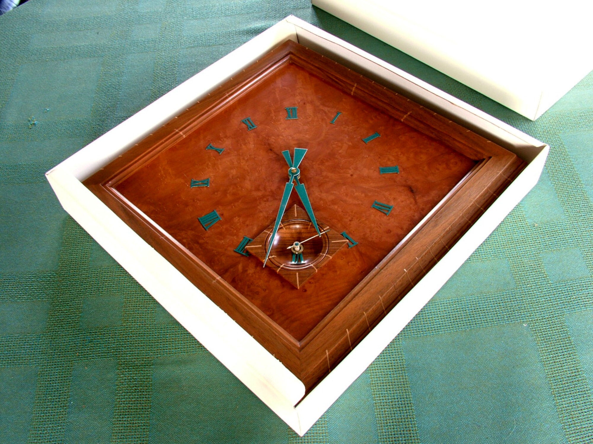 Large Wall Clock Pendulum Clock Diamond Clock Large Wooden Wall Clock ...