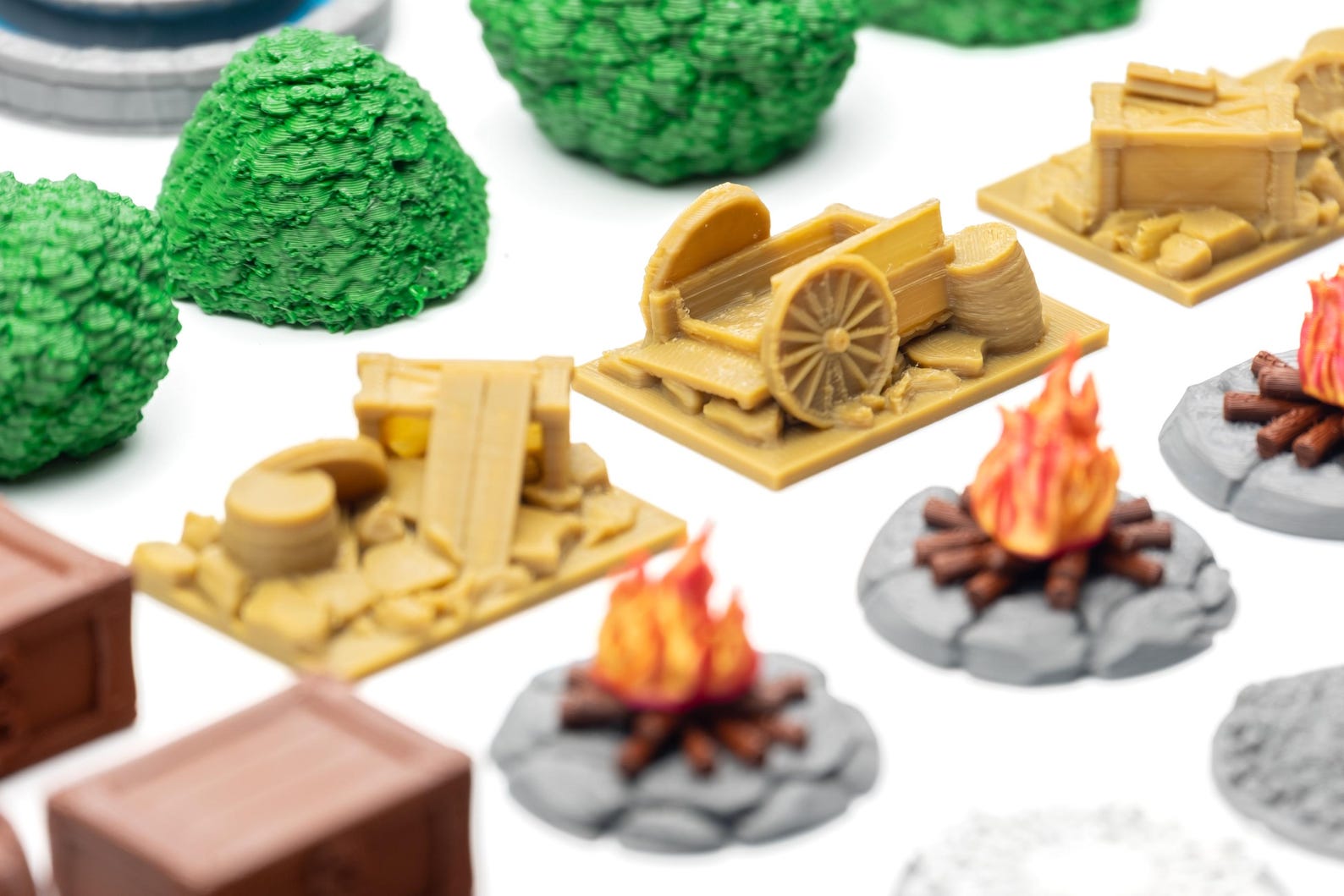 LOTR: Journeys in Middle Earth, Shadowed Paths, Spreading War ...
