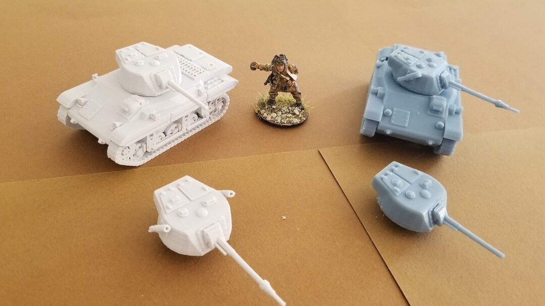WWII US M22 Locust Airborne Tank Various Scales Historical Wargaming (1 ...