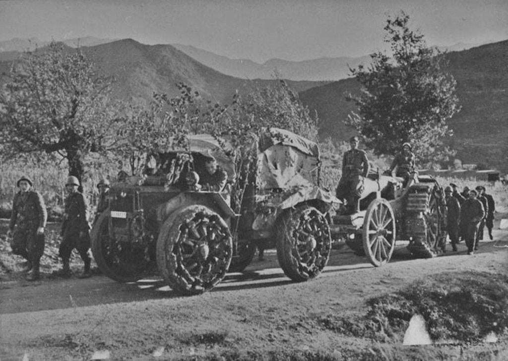 WWII Italian Pavesi P4 Artillery Tractor Various Scales Historical ...
