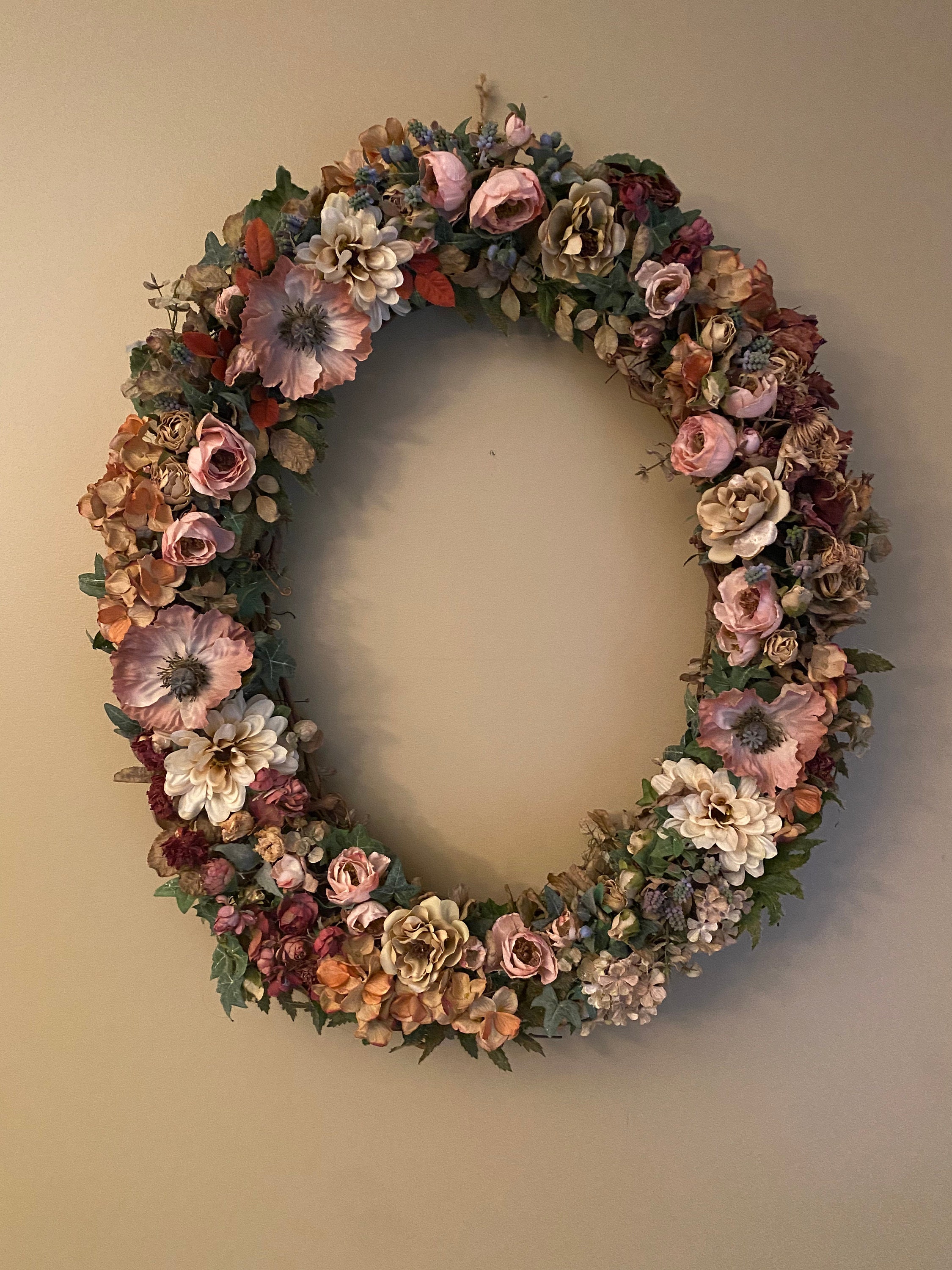 24 Inch Oval Victorian Wreath - Etsy