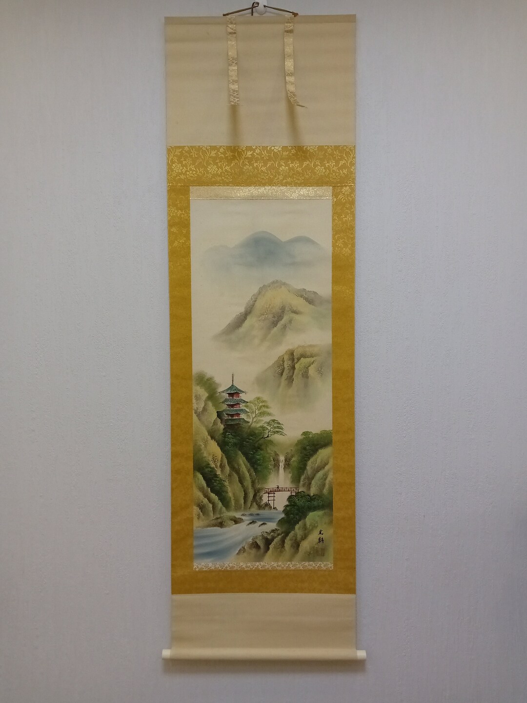 Vintage Japanese Scroll in Artist's Wooden Box, Scroll Painting ...