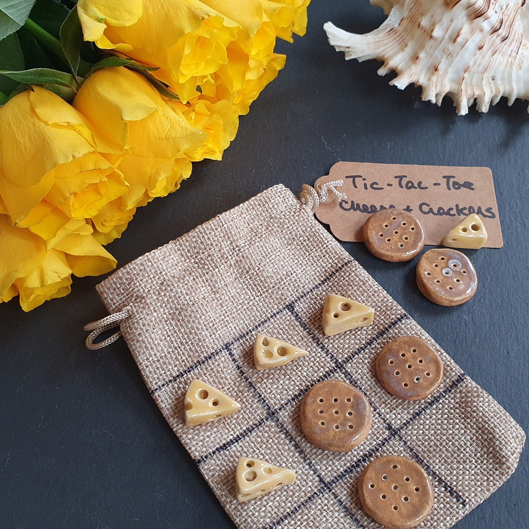 Tic Tac Toe (noughts and Crosses) Set in Carry Bag in Various Designs ...