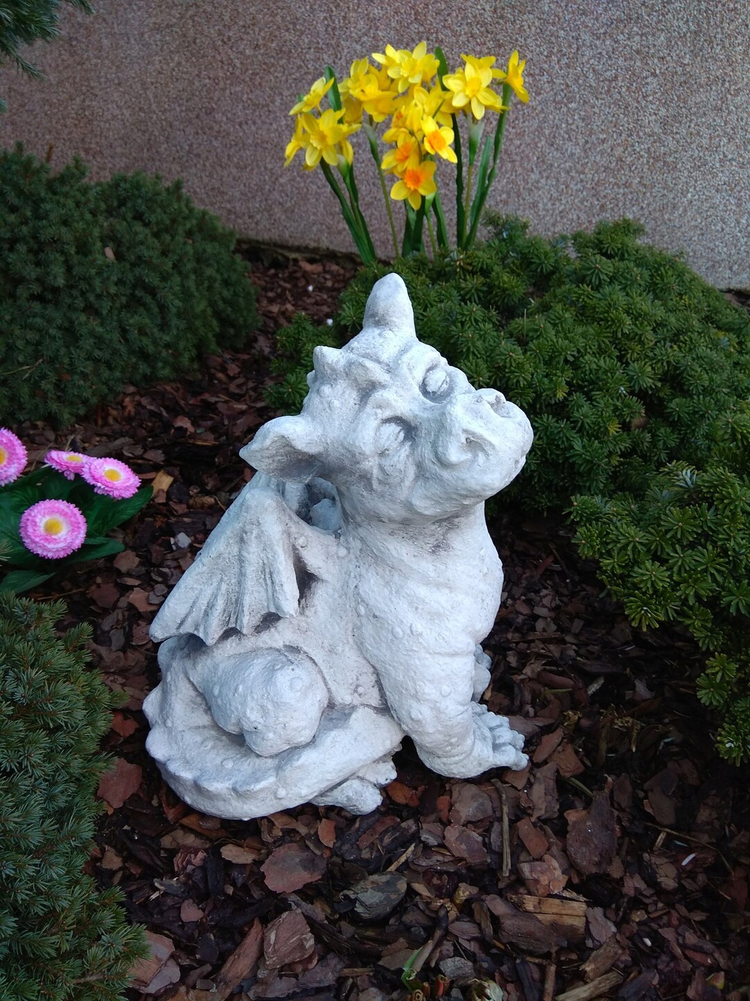 Fantasy Dragon Figure, Firedrake Garden Decor, Concrete Dragon, Monster ...