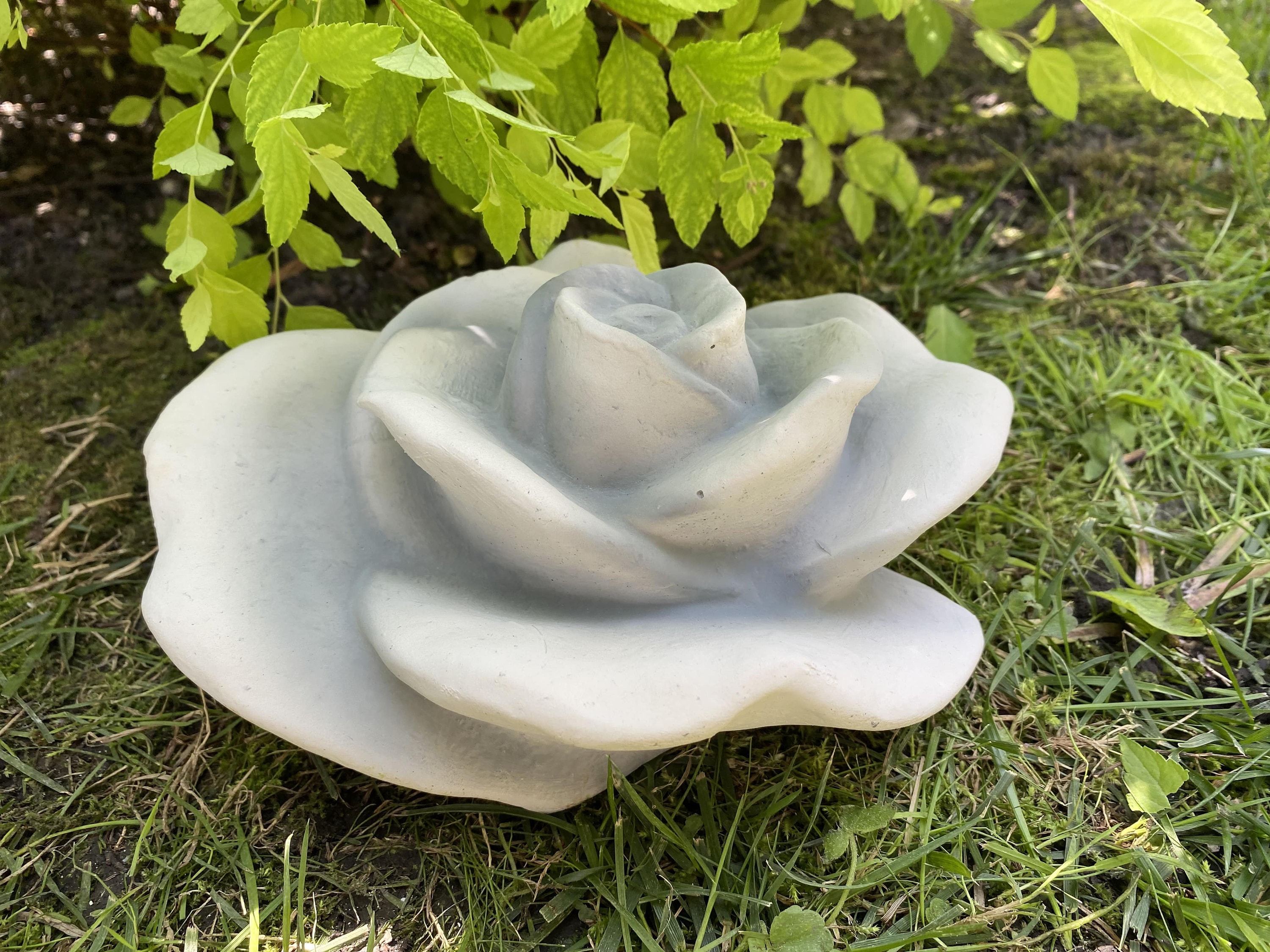 Rose Bud Statue Stone Flower Concrete Rose Garden Ornament - Etsy