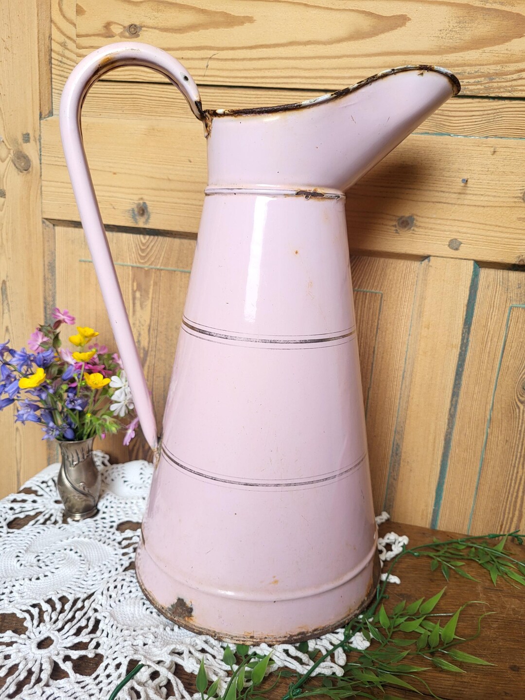 Antique Large Pitcher, Toilet Jug in Pink Enamel and Gold Edging With ...