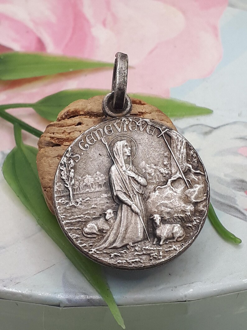 Magnificent Religious Medal of Saint Genevieve in Silver-plated Metal ...
