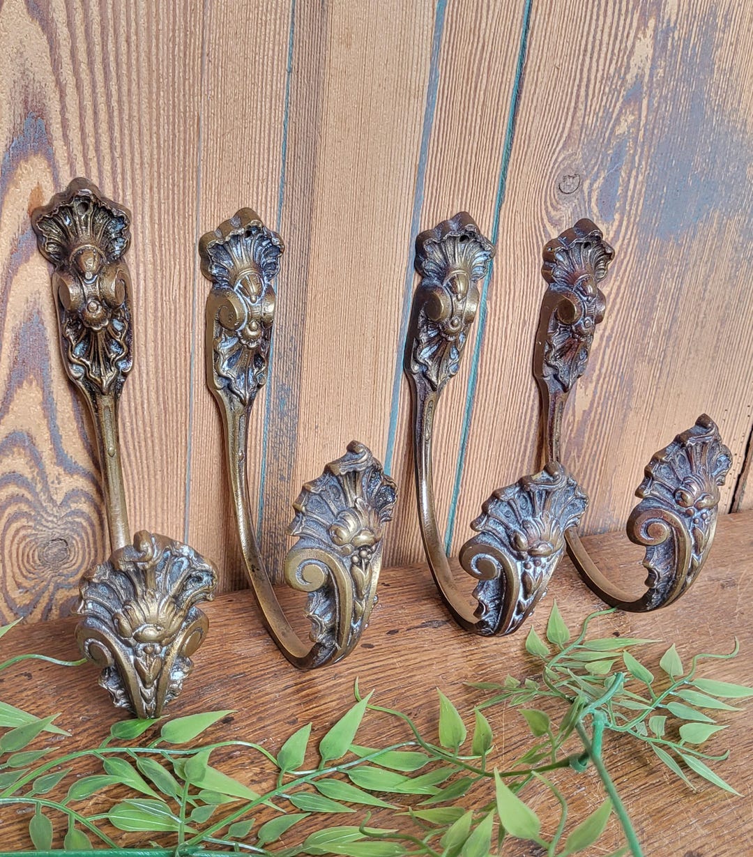 Superb Set of 4 Curtain Tiebacks in Gilded Bronze, Antique Shell ...