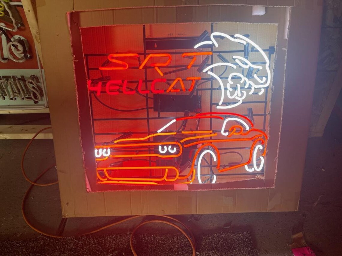 SRT Hellcat Neon Sign / Classic Car Signs / Dodge Racing Cars | Etsy