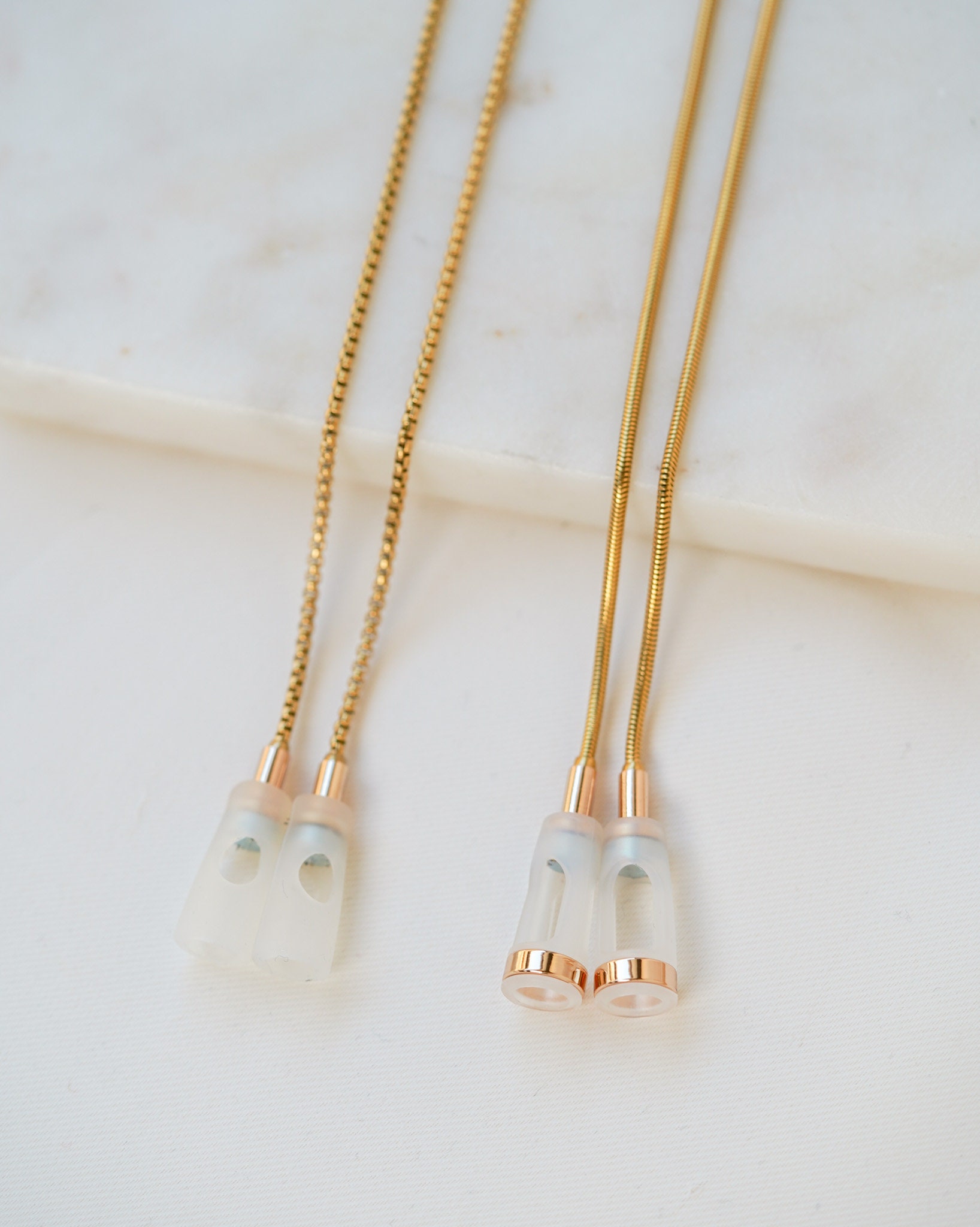Earphones Holder Chain, Headphone Holders, Earphones Necklace Holder ...