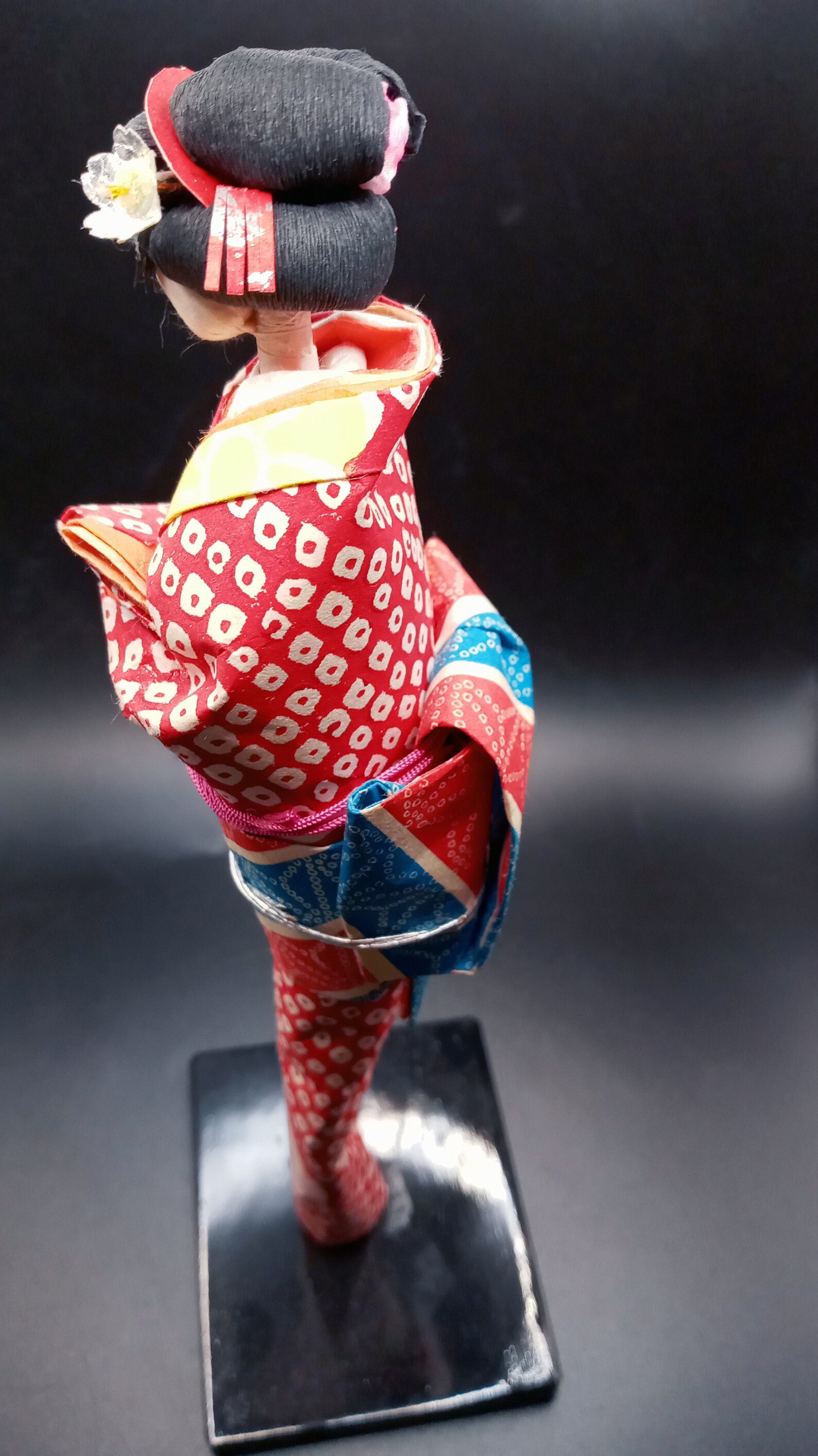 Washi Ningyo, Geisha Doll, Japanese Origami Paper Doll on Stand ...
