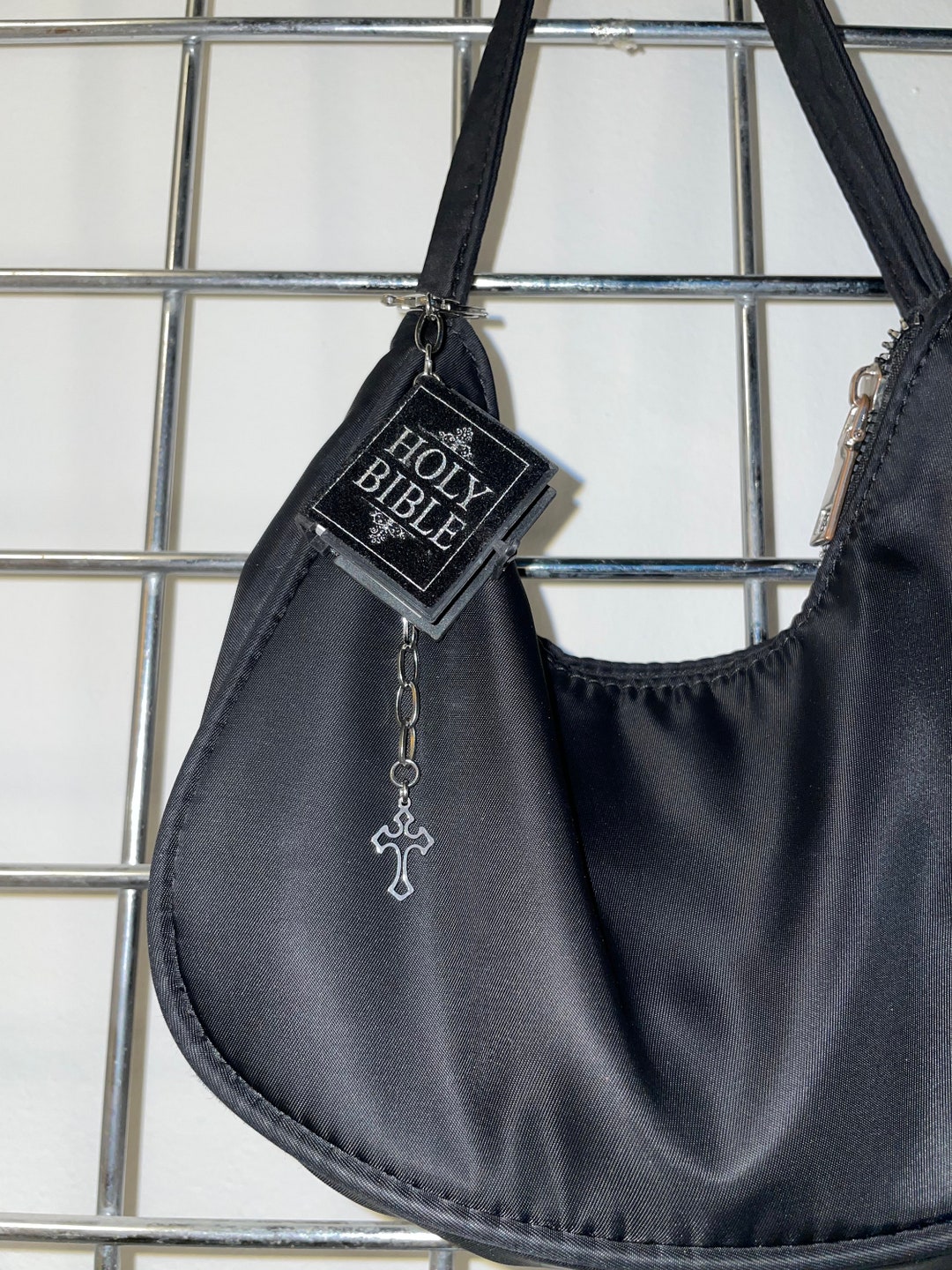 B𝔦𝔟𝔩𝔢 K𝔢𝔶𝔠𝔥𝔞𝔦𝔫 Mini Bible With Stainless Steel Hardware Alt Goth Grunge ...