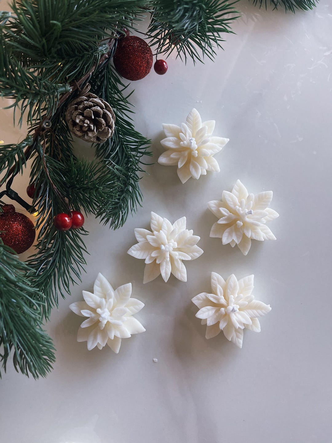 MINI POINSETTIA CANDLE | Christmas Candle, Winter Holiday Candle ...