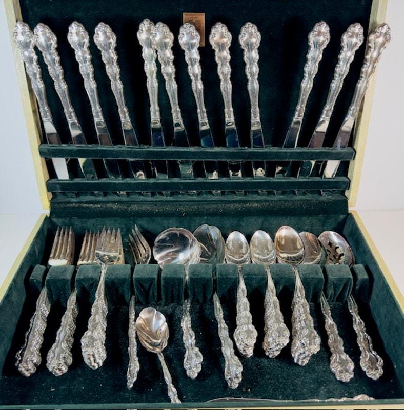 79 Pc Set Oneida Modern Baroque Silverplate Flatware W/chest - Etsy