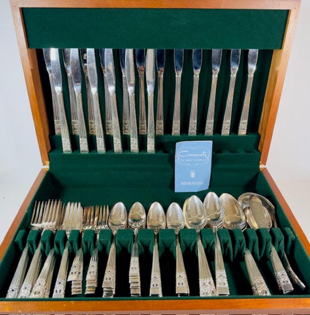 117 Pc Set Community Coronation Grill Silverplate Flatware W/chest - Etsy