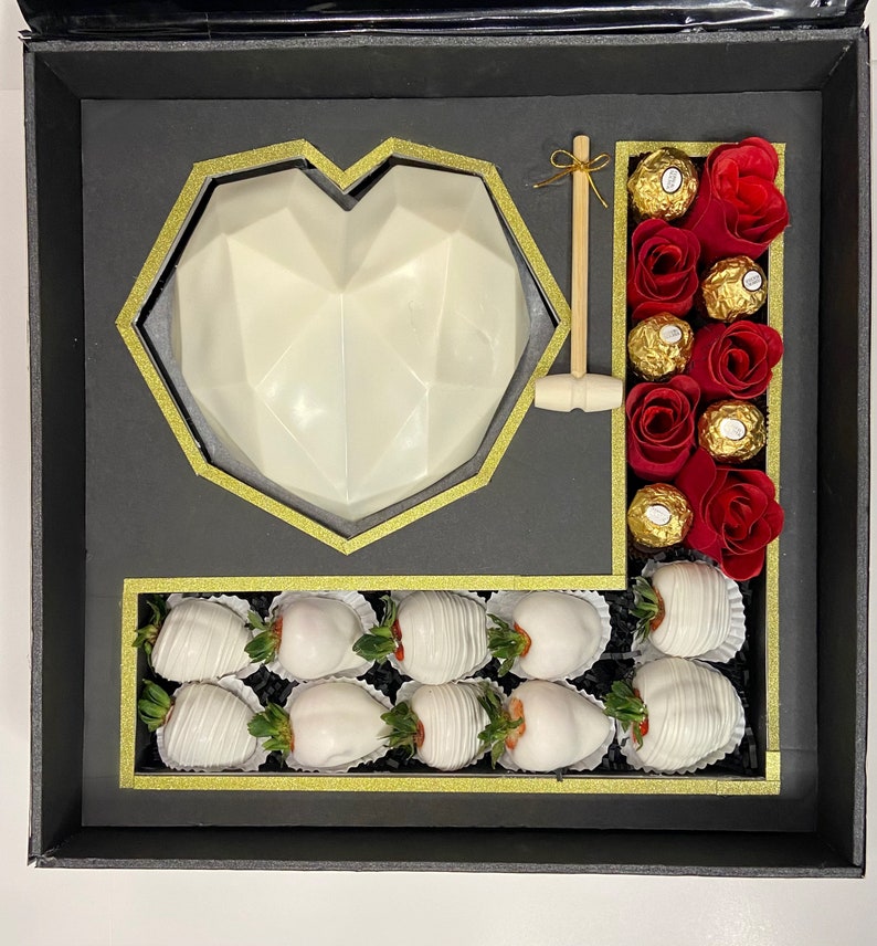 Breakable Heart + Sweet Treats Gift Box - Etsy