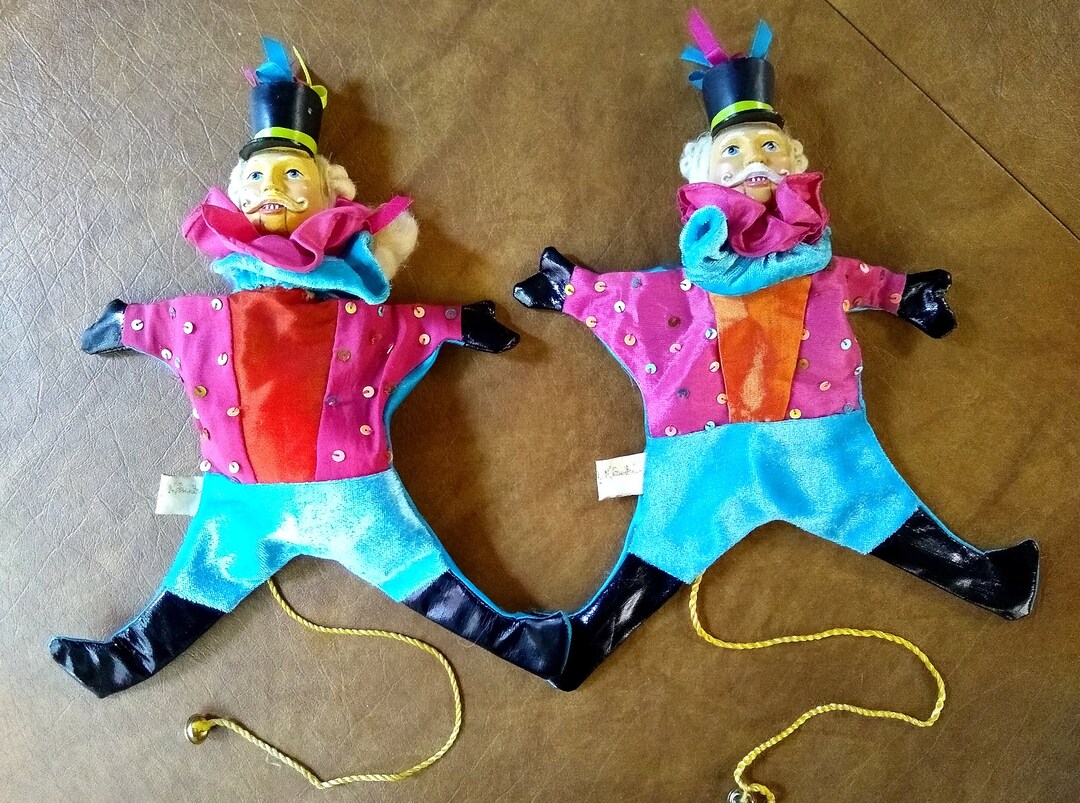 Two Vintage Wayne Kleski Dolls, Style of a Circus Ringmaster Pull ...