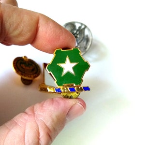 4 Vintage Military Pins/badge - U.S. Army Drill Instructor Pin, 6th ...