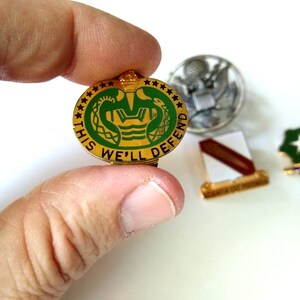 4 Vintage Military Pins/badge - U.S. Army Drill Instructor Pin, 6th ...