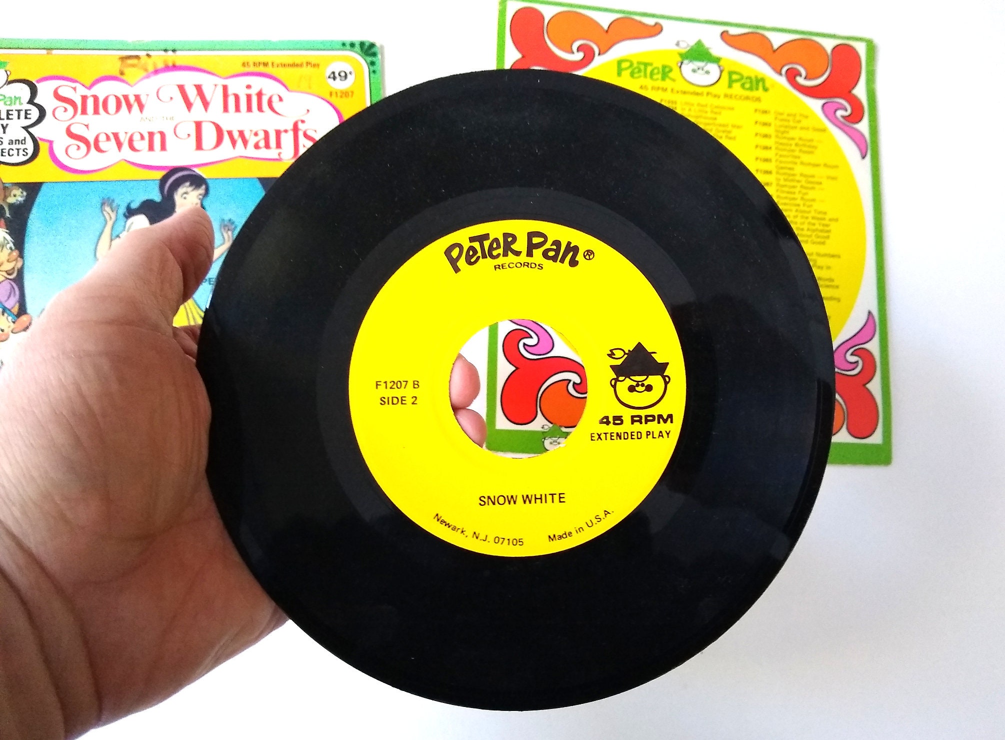 1960s Peter Pan 45 RPM Vinyl Records - F1207 Snow White and the Seven ...