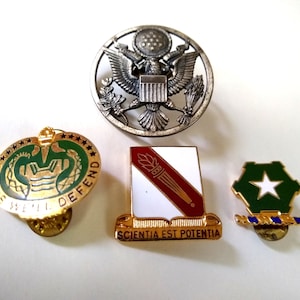 4 Vintage Military Pins/badge - U.S. Army Drill Instructor Pin, 6th ...