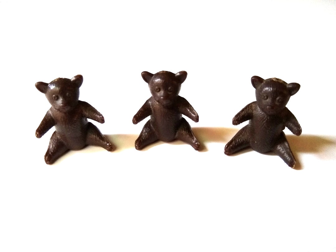 Set of Three 1" Tall Brown Plastic Teddy Bears, Miniature Sitting ...
