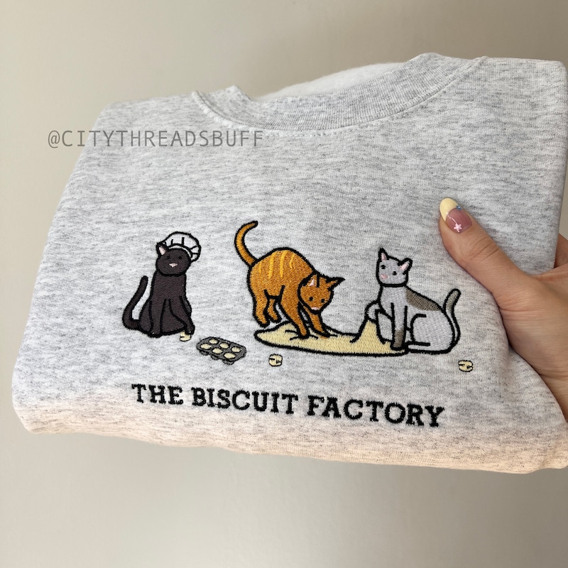 Embroidered Cats - Etsy