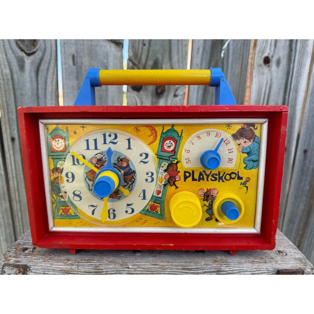Vintage 64' RARE Playskool Musical Clock Radio - Etsy