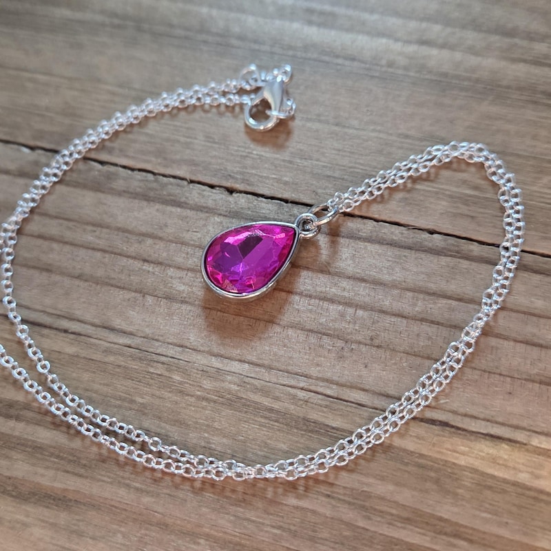 Magenta Necklace - Etsy
