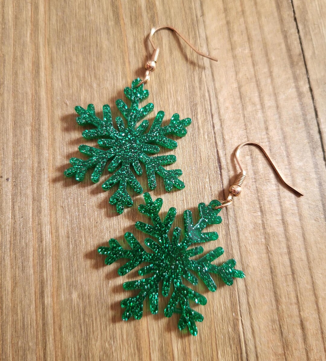 Green Glitter Snowflake Earrings- 18k Gold Handmade Resin Acrylic Green ...